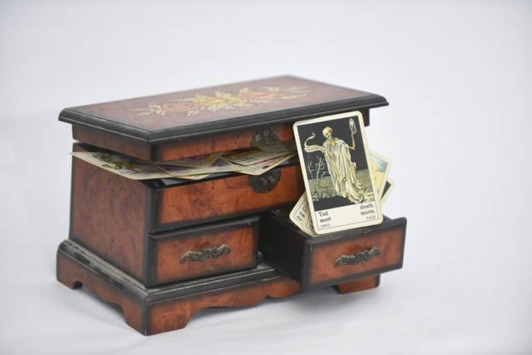 How To Store Tarot Cards (6 Ways To Keep Them Safe) | LeadByStars