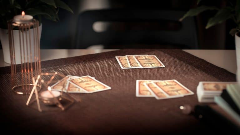 Tarot & Religion – Are Tarot Cards Religious? | LeadByStars